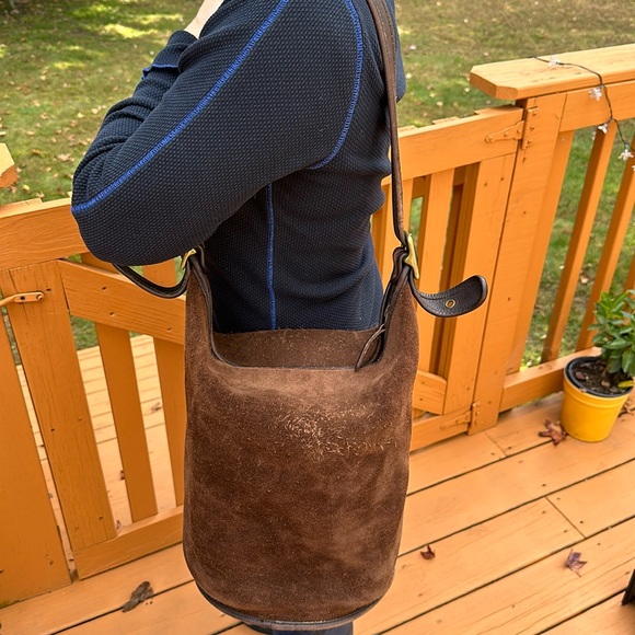 Coach | Bags | Vintage Coach Berkeley Duffle Sac Reverse Suede Bucket ...